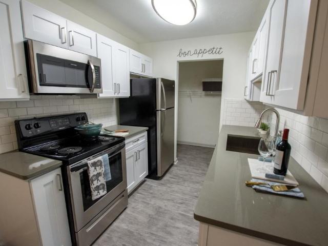 Icon Avondale Apartments 1 Bedroom Apartment for Rent at 3330 Mountain Dr, Decatur, GA 30032