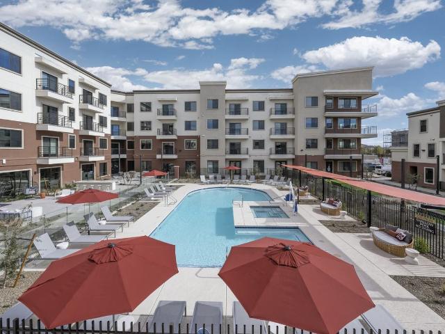 Icon @ Cooley Station 1 Bedroom Apartment for Rent at 2550 S Recker Rd, Gilbert, AZ 85295