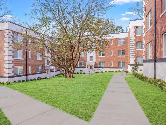 Icon Downtown Durham 2 Bedroom Apartment for Rent at 1500 Duke University Road #H1A, Durham, NC 27701