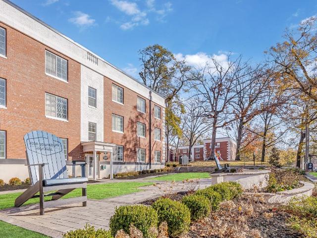 Icon Downtown Durham Studio Apartment for Rent at 1500 Duke University Road #H1A, Durham, NC 27701
