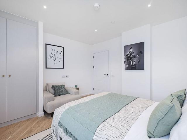 Icon Heights, Wood Green, London N22, 1 bed flat to rent, £1,925 pcm | PrimeLocation