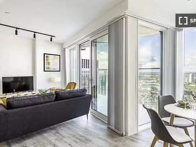 Icon Tower Flat VI