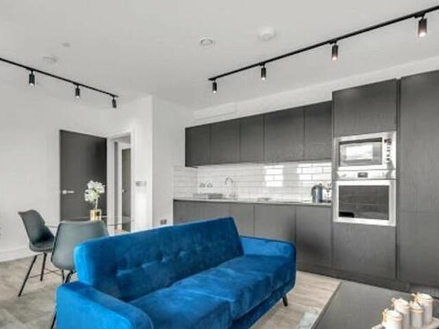 Icon Tower, Portal Way, 2 Bedroom Flat