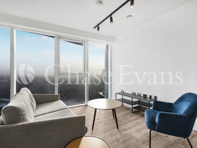 Icon Tower, 8 Portal Way, West Acton. 1 bed flat to rent £2,296 pcm £530 pw