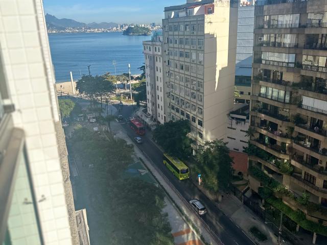 Icaraí: Apartamento Mobiliado com Varanda e Vaga