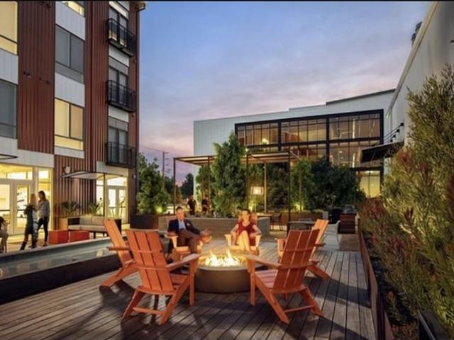 Ice House Midtown 1 Bedroom Apartment for Rent at 1710 R St Ste 180, Sacramento, CA 95811