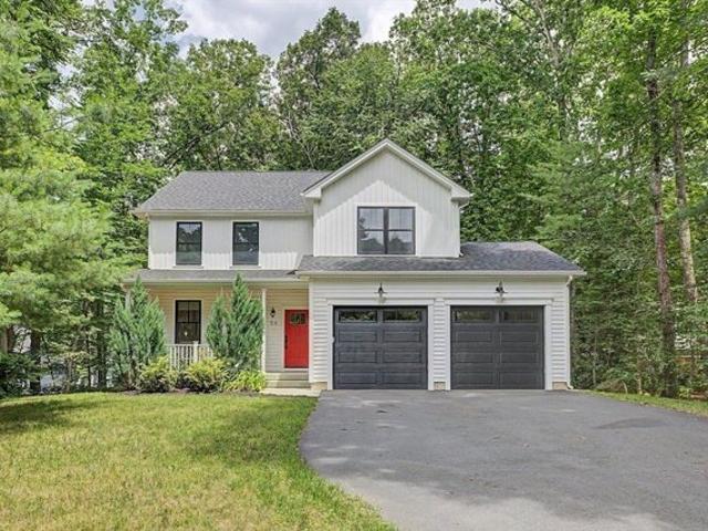 Ice Pond Dr, Northampton, Home For Sale