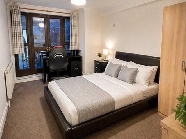 Iceland Wharf, London SE16, Room to rent, £990 pcm | PrimeLocation