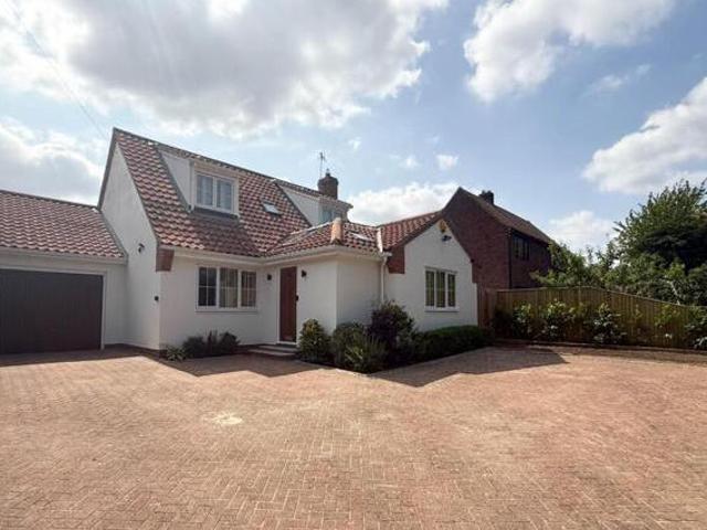 Ickleton Road, Duxford, 4 Bedroom Chalet