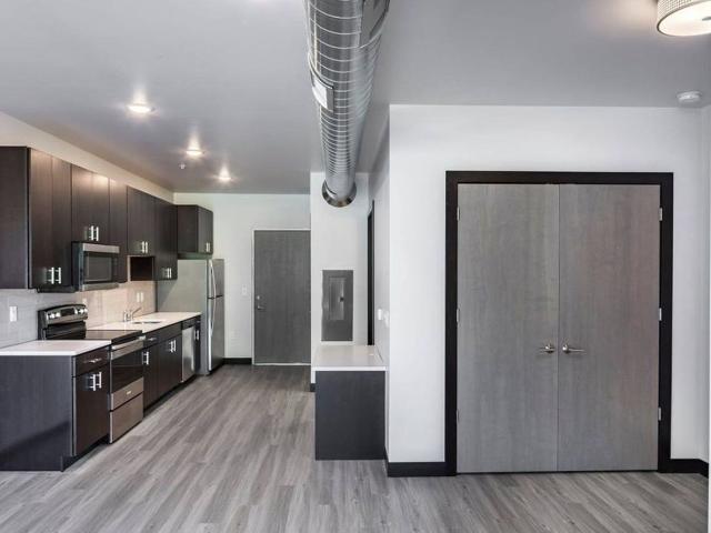 IA City Lofts Studio Apartment for Rent at 627 Orchard Ct, Iowa City, IA 52246 Roosevelt