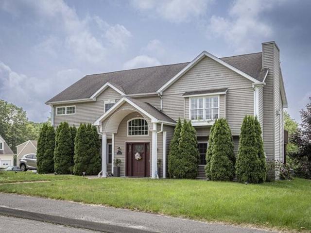 Iagrossi Dr, Waterbury, Home For Sale
