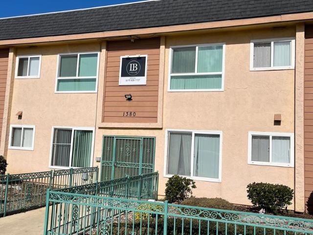 IB VILLAS II