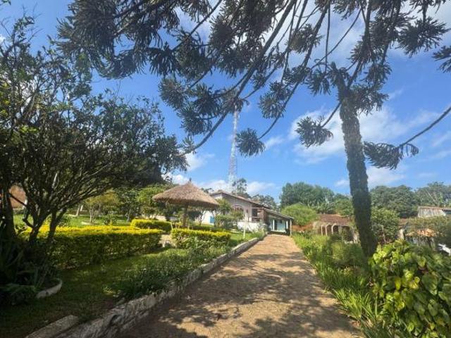 IBIÚNA, à cidade sensação do momento lhe apresenta essa linda e exclusiva Chácara só p/você c/1.248m