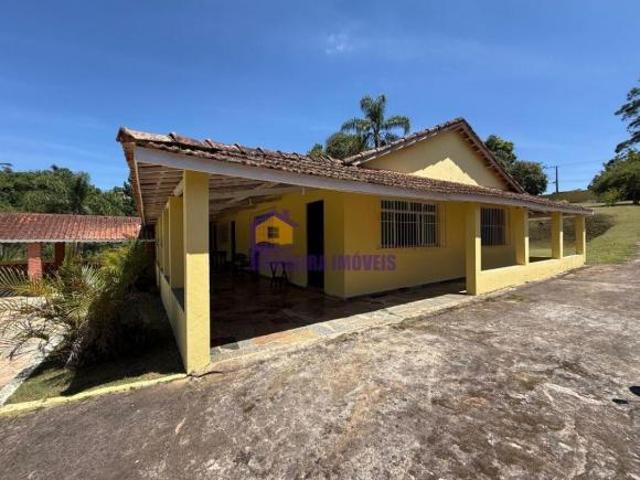Ibiúna, linda chácara em meio a natureza com 3672