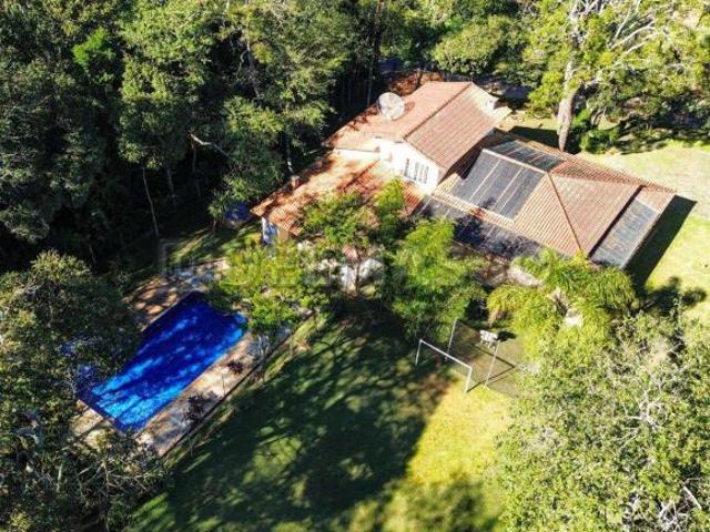 Ibiúna/SP Chácara de alto padrão com 4 suítes, casa de hóspedes e lazer completo!