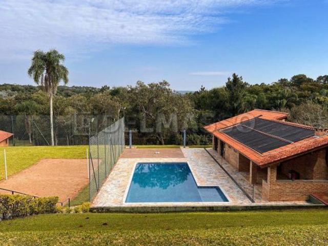 Ibiúna/SP Chácara de alto padrão com vista para a represa e arquitetura estilo italiana!