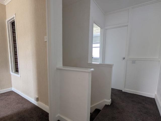 Ibroxholm Oval, Glasgow, G51 2TJ