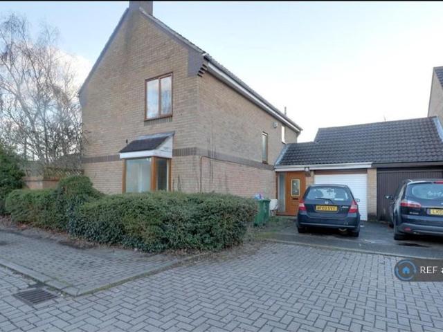 Ibstone Avenue, Milton Keynes, MK13 4 bed detached house to rent £1,950 pcm £450 pw