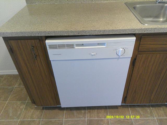 IBT Management LLC 1 Bedroom Apartment for Rent at 1195 Clearview Ave Ne, Keizer, OR 97303 Keizer