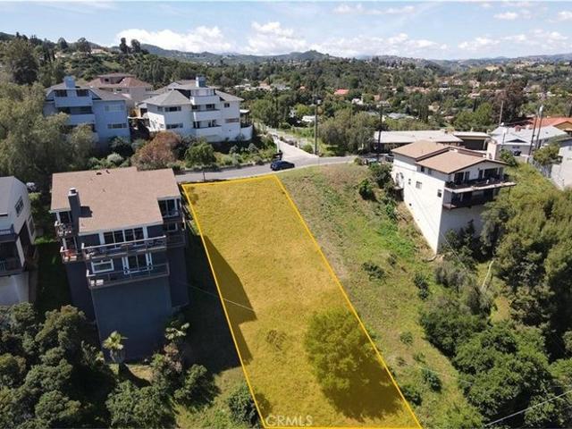 Iglesia Dr, Woodland Hills, CA 91364