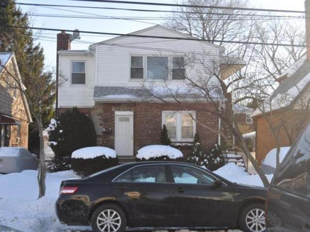 ID#: 1218553 Beautiful 3 Bedroom Apartment For Rent In Whitestone