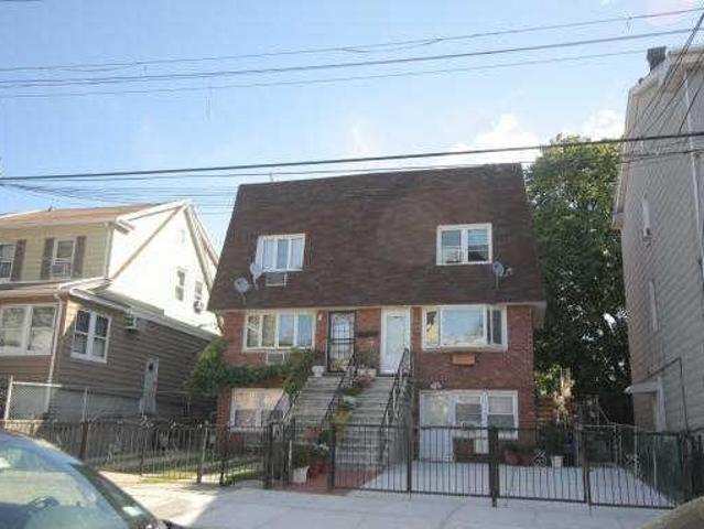 ID#1220793 Lovely 1 Bedroom Apartment For Rent In College Point