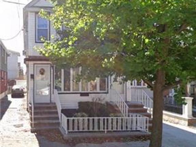 ID#: *1399895 Spacious 2 Bedroom Apt For Rent In