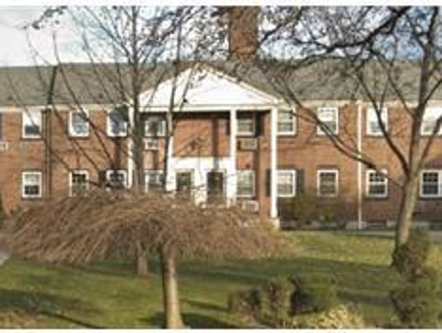 ID#:1403493 Spacious 1Bedroom Apartment For Rent