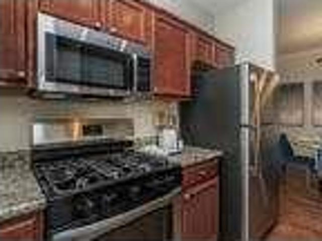 Ideal 1 Bed 1 Bath