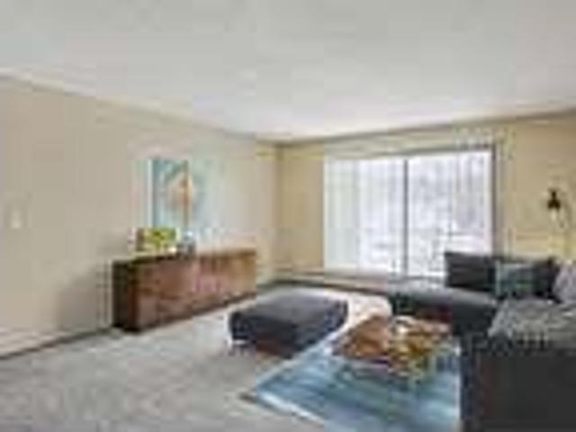 Ideal 2 Bd 2 Ba $1435 Per Mo