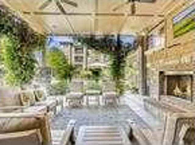 Ideal 2 BD 2 BA Now Available