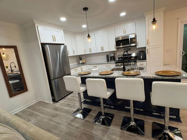 Ideal house, close to everything