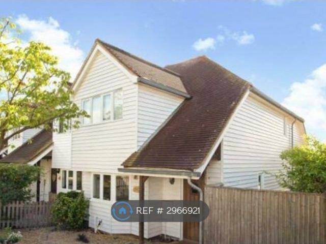Iden Green Road, Cranbrook TN17, 3 bed end terrace house to rent, £1,675 pcm | PrimeLocation