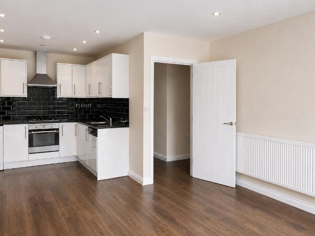 Idenden House, Medway Street, Maidstone ME14, 2 bed flat to rent, £1,200 pcm | PrimeLocation