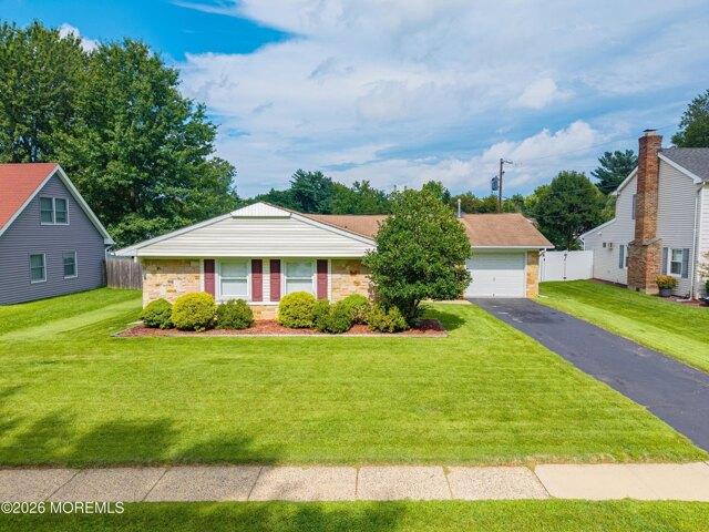 Idlebrook Ln, Matawan, Home For Sale