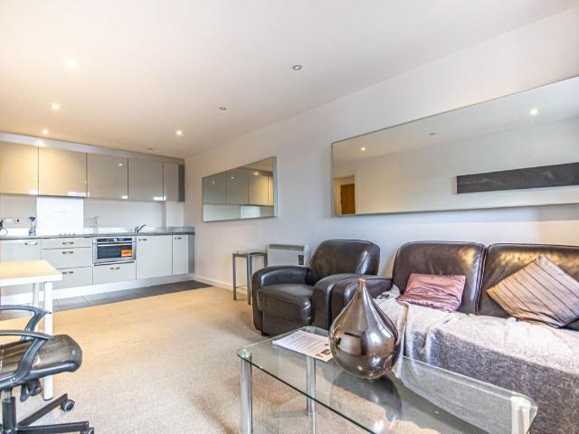 Ief City Quadrant, 11 Waterloo Square, Newcastle Upon Tyne, Tyne And Wear NE1, 1 bed flat to rent, £1,000 pcm | PrimeLocation