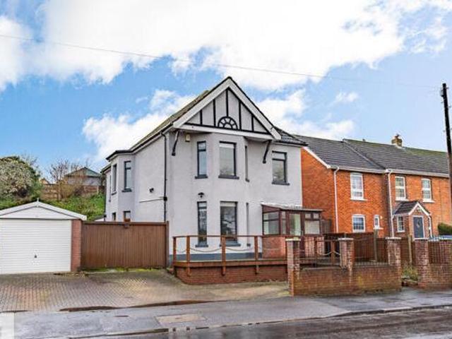 Iford Lane, Bournemouth, 5 Bedroom Detached