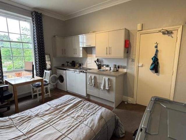 Iffley Road Oxford 1 bed in a house share to rent £1,375 pcm £317 pw