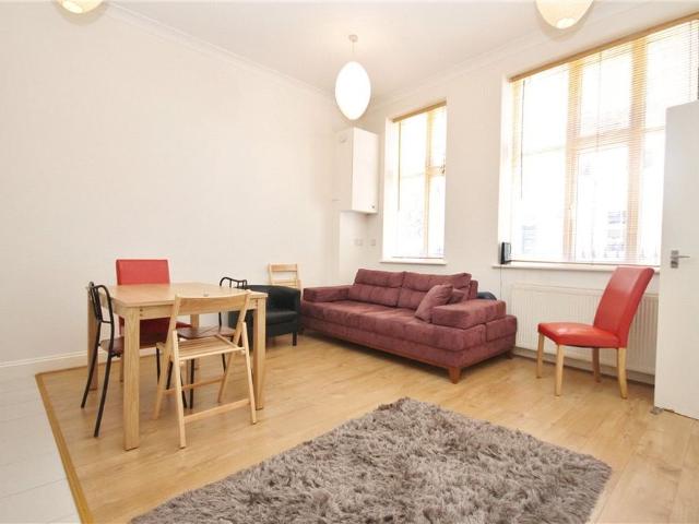 Ifield Road, Chelsea, SW10 9AR