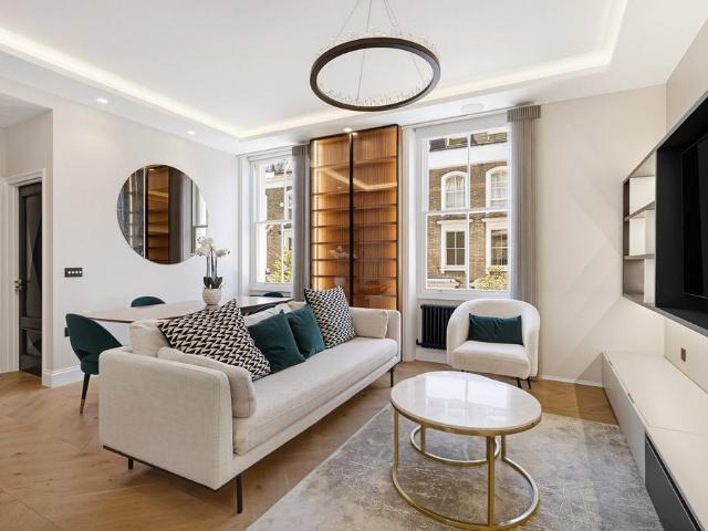Ifield Road, London, SW10 2 bed apartment to rent £4,498 pcm £1,038 pw