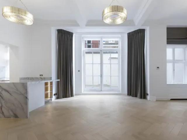 IKEA, 214 Oxford Street, East Marylebone, London, W1C 1DA, United Kingdom | 1 bed apartment for rent #167643054 | Rentberry