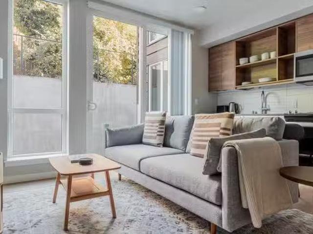 Ion Queen Anne, 2222 15th Ave West, West Queen Anne 1 Bedroo.