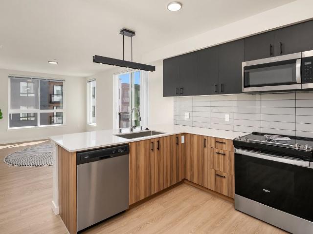 ION Town Center 1 Bedroom Apartment for Rent at 18004 Midvale Ave N, Shoreline, WA 98133