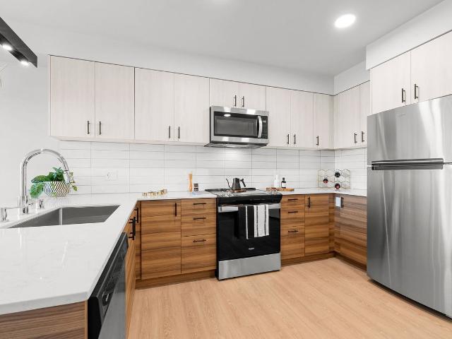 ION Town Center Studio Apartment for Rent at 18004 Midvale Ave N, Shoreline, WA 98133