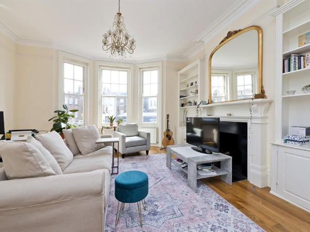 Ilchester Mansions, W8