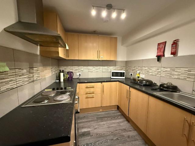 Ilford IG1, Studio to rent, £800 pcm | PrimeLocation