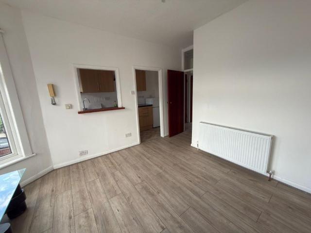 ilford IG1 1 bed flat to rent £1,450 pcm £335 pw