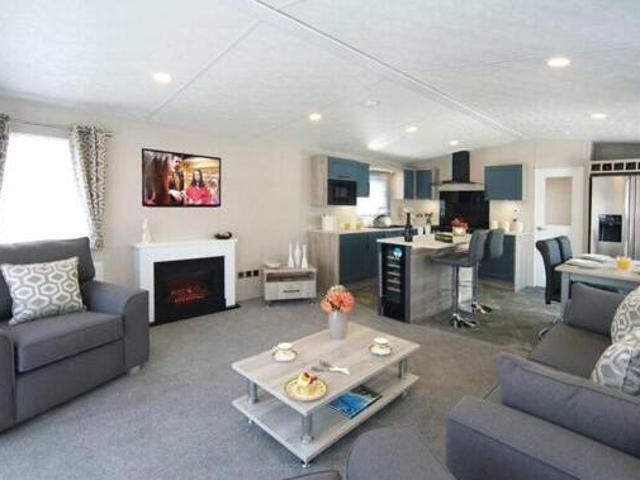 Ilfracombe, Devon, 2 Bedroom Caravan