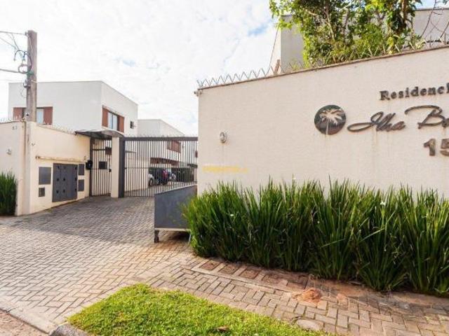 Ilha Bella Casa em Condomínio com 03 quartos e 90m²
