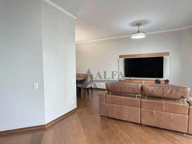Ilha do Sol I M P E R D Í V E L Excelente apartamento em andar alto em uma das melhores ruas